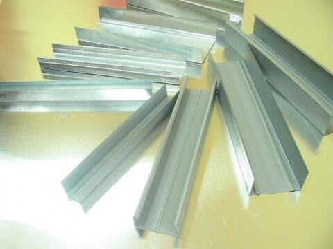 Gips profil UW | Bojeni limovi